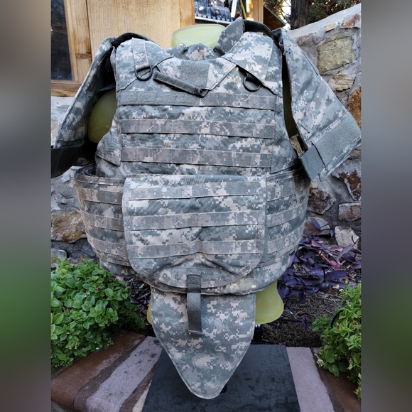 USGI | Jackets & Coats | Usgi Army Iotv Ballistic Vest Plate Carrier ...